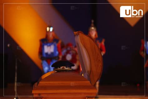 Албан үүргээ гүйцэтгэж яваад амиа алдсан алба хаагчийн гэр бүлд 80 м кв