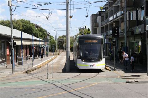E26099 Heads South On Route 96 At St Kilda Station Wongms Rail Gallery