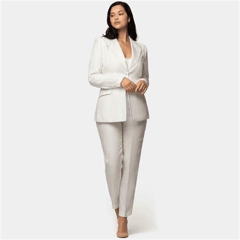 White Linen Suit Sumissura