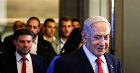 Israel S Netanyahu Pledges To Unfreeze Funds For Arab Towns Reuters