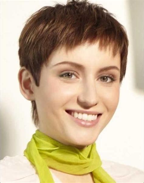Short Pixie Haircuts For Women Razor Cut