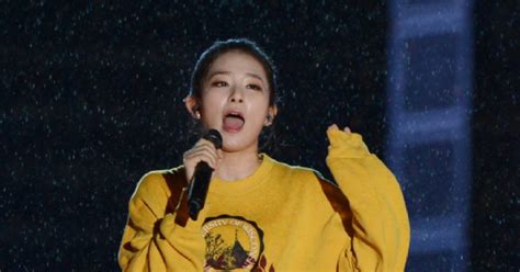 [포토] 레드벨벳 슬기 귀여운 표정~