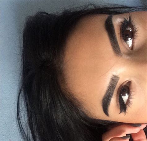 Thick Eyebrows Beautiful Makeup Hair Makeup Eyebrows Goals