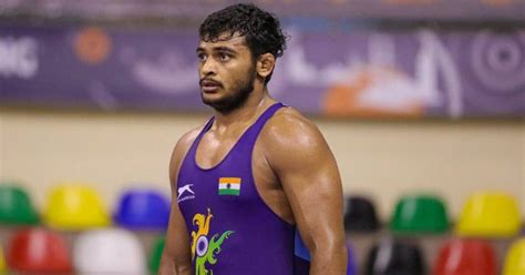 Asian Games 2023 Deepak Punia Outplayed By Idol Hasan Yazdani Settles