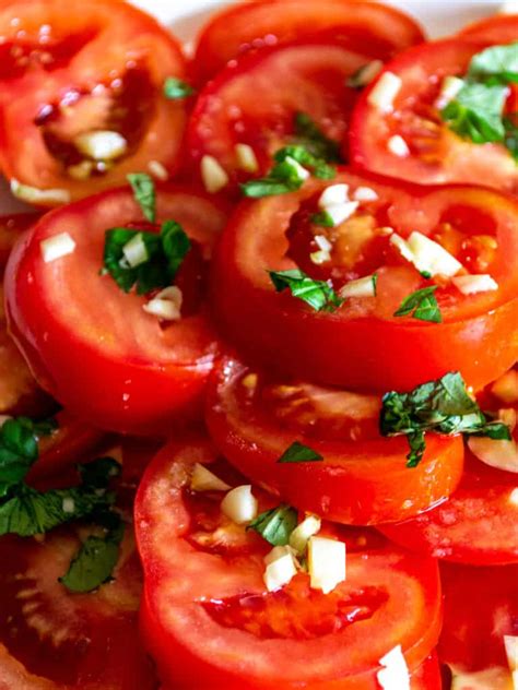 Shockingly Simple Tomato Basil Salad Simply Fresh Foodie