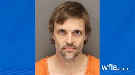 Pinellas Middle School Teacher Spotted In Public Completely Naked