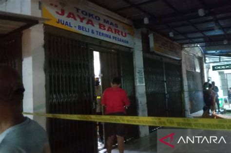 Toko Emas Di Tangerang Dirampok Karyawan Ditembak