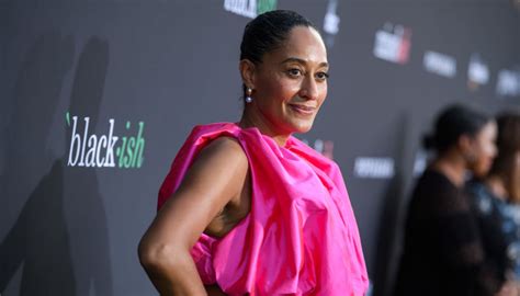Tracee Ellis Ross Serves Up All The Glam Lewks In ‘the High Note