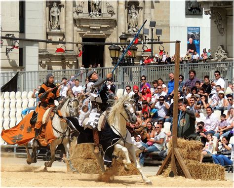 무료 이미지 사람들 군중 유럽 스페인 에스파냐 유로파 상냥한 축제 갈리시아 택시 에스 파나 전통 중세 갈리자 Xente Galice 재회