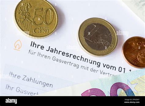 Symbol Image Energy Costs Annual Bill Gas Contract Gas Euro Banknote Coins Cent Stock