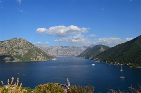 Car Rental At Tivat Airport Sixt Rent A Car