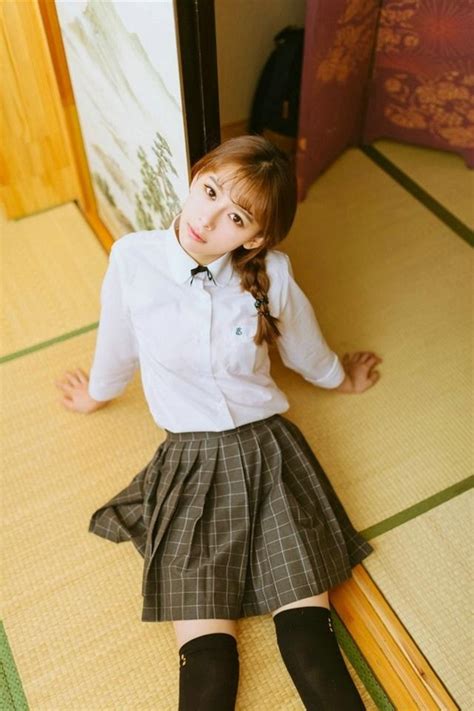 簡影滄海月明珠有淚藍田日暖玉生煙 每日頭條