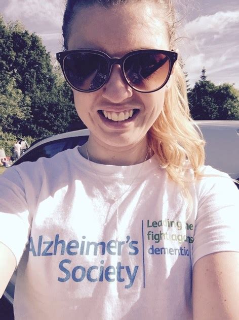 Kelly Ware Is Fundraising For Alzheimers Society