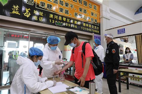 黑龙江漠河：一路向北 感受盛夏清凉中国网