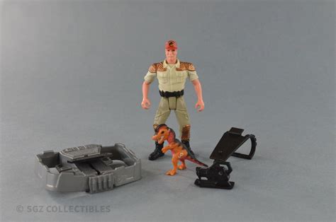 Jurassic Park Series 2 Ii Jaws Jackson Dino Tracker Complete W Gear