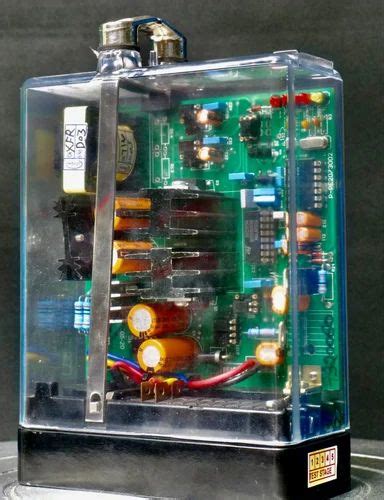 Pearl Polycarbonate Fail Safe Electronic Flasher Device For Railway