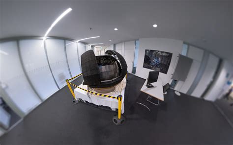 Elt Model Eso France