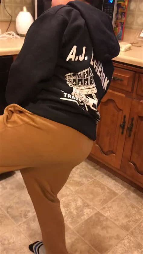 Part 2 Farting To Another One Bites The Dust My Brother Free