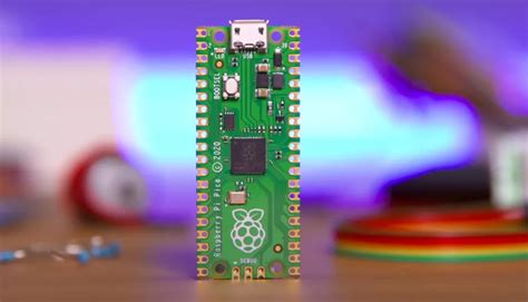 رزبری پای پیکو با تراشه ساخت Raspberry Pi و قیمت ۴ دلار معرفی شد فارنت