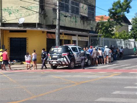 Adolescente De 15 Anos Em Situação De Rua é Morto A Tiros Por Dupla