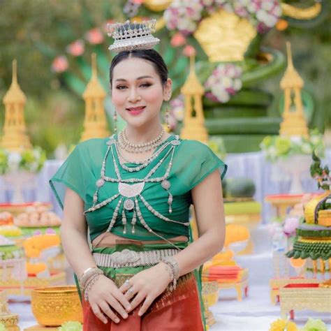 เจ๊นุ๊ก บารมีมหาเฮง 999