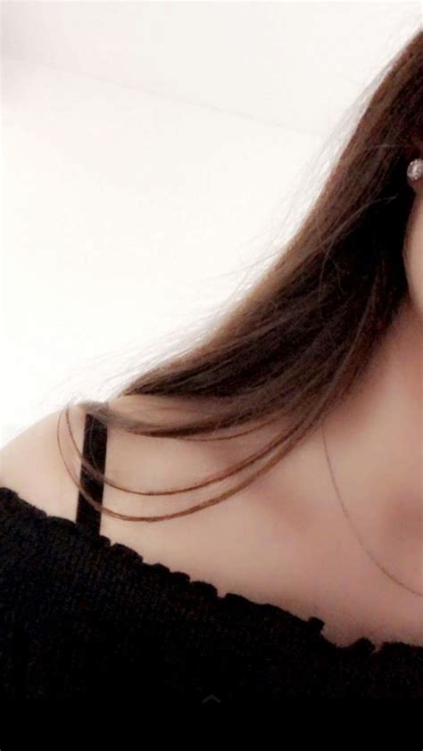 Pin By 🎀 On تصوير نص وجه وشعر Pretty Brown Eyes Pretty Hairstyles