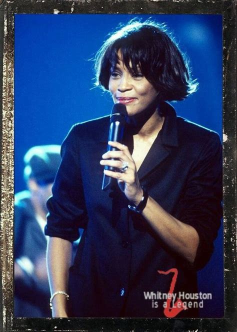 Pin By Lynn On Whitney Only Whitney Whitney Whitney Houston Houston