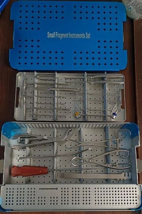 Stainless Steel Small Fragment And Large Fragment At ₹ 32000piece In