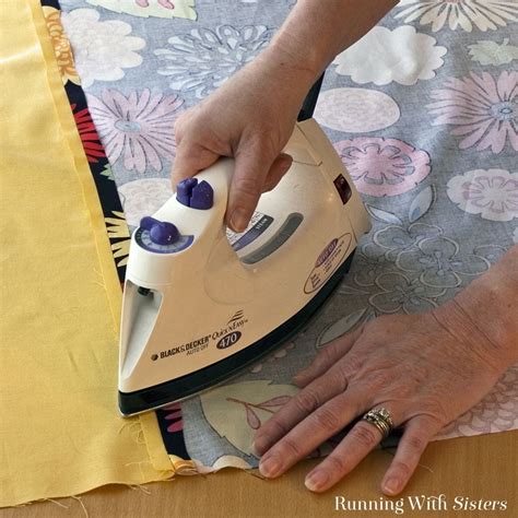 Sew A Tablecloth Pretty Poppy Tablecloth Running With Sisters