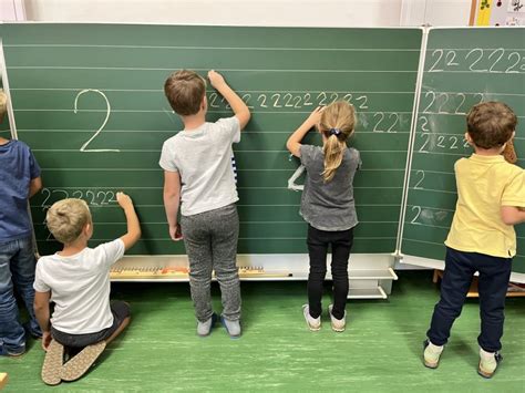 Aus dem Alltag der 1. Klassen – Volksschulen der Marktgemeinde Ottnang ...