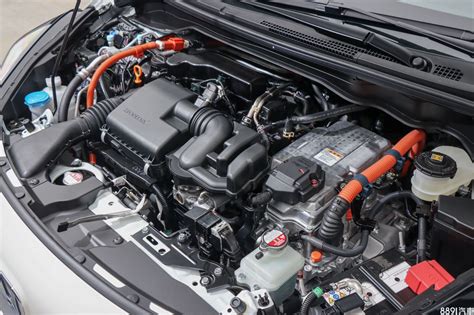 Honda Fit Ehev油電版試駕 選汽油版的虧大了！ 8891汽車