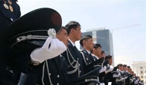 Цагдаагийн албаны тухай хуулийн шинэчилсэн найруулгын төслийг анхны хэлэлцүүлэгт бэлдүүлэхээр