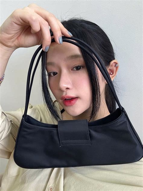 Tổng Hợp 99 Linh Ka Sexy Khoe đường Cong Táo Bạo Hút Mắt