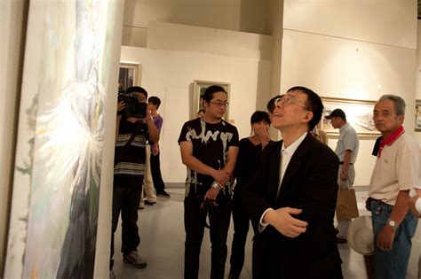 益友斋书画院艺术展在区博物馆展出
