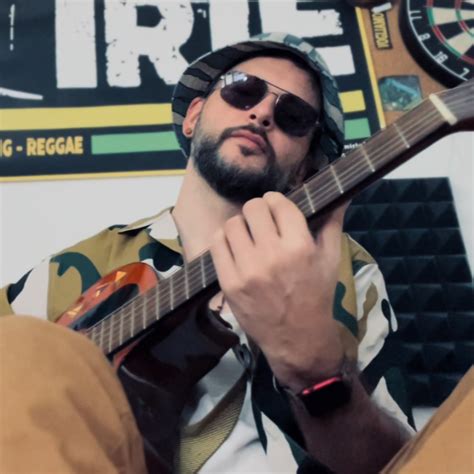 Sam Jr Irie Onemanreggaepunk Improcabaret Entertainer Social