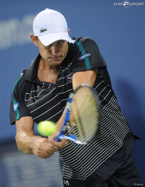 Andy Roddick Sest Imposé Lors Du Premier Tour De Lus Open Le 31 Août