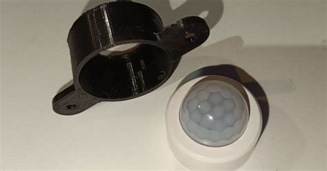 Zigbee motion sensor screw on housing by Gábor Csontos Download free STL model Printables com
