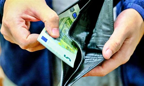 AUMENTO DA FUNÇÃO PÚBLICA E APOIO DAS FAMÍLIAS VULNERÁVEIS PAGO EM MAIO