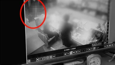常在社區罰跪抄心經通報卻查無事證 男童裸體罰站鐵證曝光