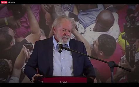Em 1ª fala após decisão do STF Lula agradece Fachin ataca Moro e Lava