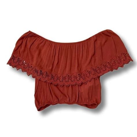 Off The Shoulder Flowy Crop Top