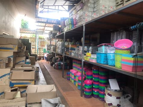 เคยมาหรือยัง โกดังขายส่ง สินค้า 20 ร้านอั่งเปา ปิ๊งชอป