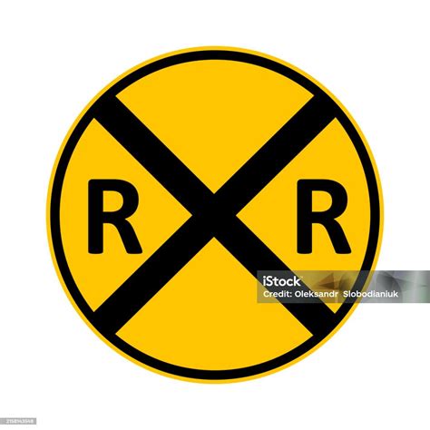 철도 건널목 표지판입니다 필요한 경우 횡단하기 전에 속도를 줄이고 멈출 준비를하십시오 경고 노란색 도로 표지판 조심해 기차