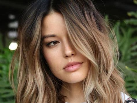 Honey Balayage El Tinte Para Iluminar Tu Melena Castaña Actitudfem