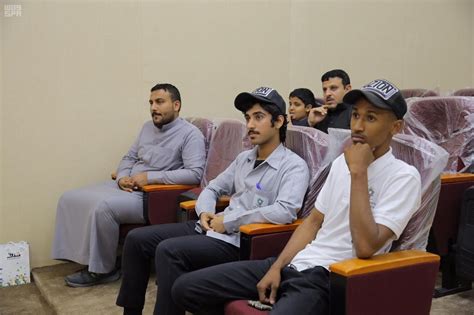 الجنادرية صندوق تنمية الموارد البشرية ينظم محاضرة في مهرجان الجنادرية