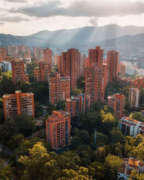 109 Me Gusta 1 Comentarios Bestofmedellin En Instagram Conoces El