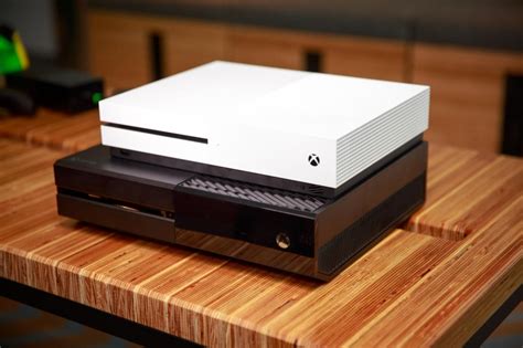 Xbox One vs PS4: Самое детальное сравнение двух платформ