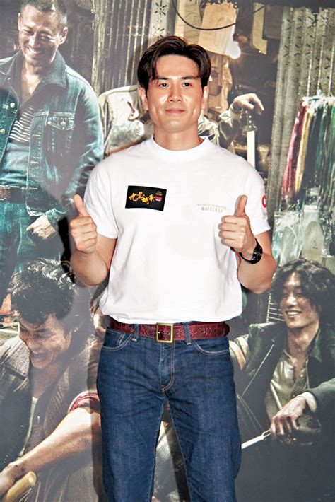 過千影迷企滿商場 林峯劉俊謙識做冧粉 「城寨三子」幫「王九」伍允龍招親 香港文匯報