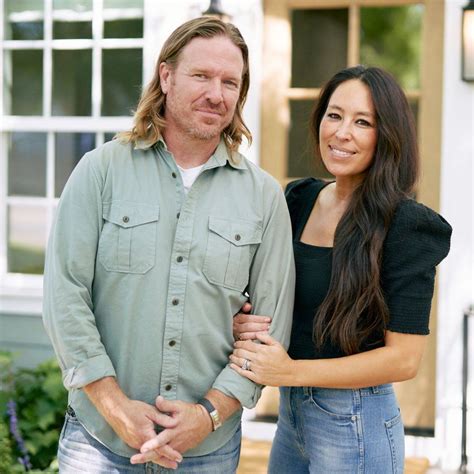 Discover The Early Lives Of Chip And Joanna Gaines A Story Of Youth