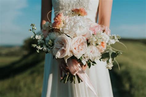 How To Pair A Bridal Bouquet To Your Dress Bouqs Blog